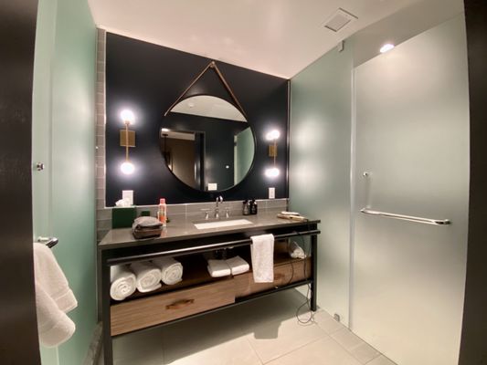 HOTEL INDIGO VANCOUVER DWTN - PORTLAND AREA - Updated November 2024 ...