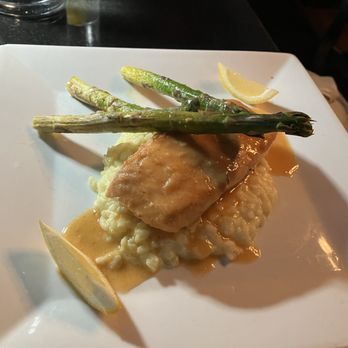 OAKDALE BREW HOUSE - Updated December 2025 - 222 Photos & 147 Reviews ...