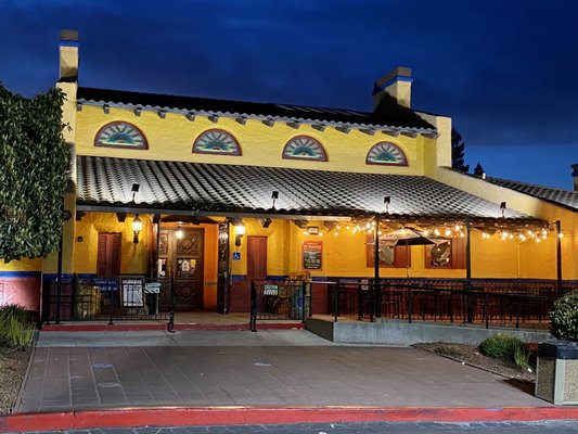 EL TAPATIO - Updated September 2024 - 2618 Photos & 3091 Reviews - 5637 ...