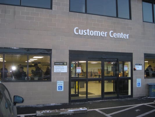 UPS CUSTOMER CENTER - Updated October 2025 - 140 Reviews - 4455 ...