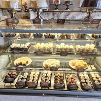 MAXIE B’S - Updated February 2025 - 670 Photos & 521 Reviews - 2403 ...