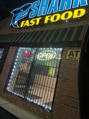 SHARKS FISH & CHICKEN - Updated October 2025 - 338 S California Ave ...