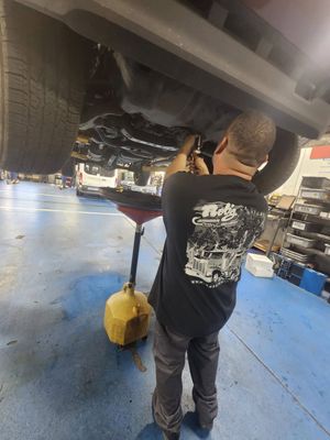 ROB’S AUTOMOTIVE REPAIR & SERVICE - Updated December 2025 - 11 Photos ...