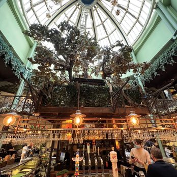 THE BOTANIST - Updated October 2025 - 116 Photos & 50 Reviews ...