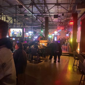 PUTTSHACK - PITTSBURGH - Updated November 2024 - 236 Photos & 142 Reviews - 1729 Smallman St ...