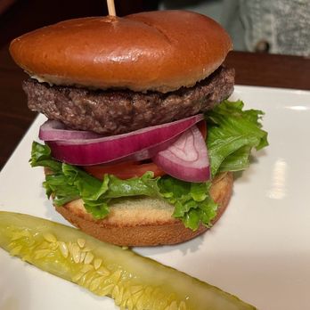 G & M RESTAURANT & LOUNGE - Updated December 2024 - 2747 Photos & 3507 ...