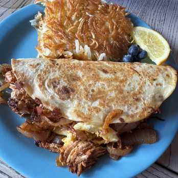 BLUE MOON TOO - Updated February 2025 - 1257 Photos & 685 Reviews ...