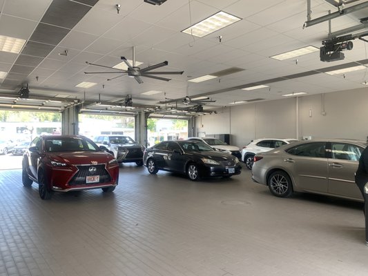 LEXUS OF PORTLAND - Updated May 2025 - 70 Photos & 255 Reviews - 8840 ...