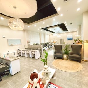 SAVVY NAILS AND SPA - 230 Photos & 219 Reviews - 6104 Roosevelt Way NE ...
