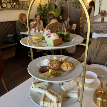 MALAYA TEA ROOM - 814 Photos & 275 Reviews - 920 Central Ave, Alameda ...