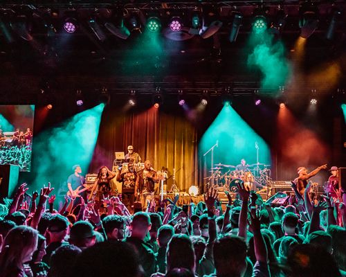 SPOKANE LIVE - Updated May 2026 - 18 Photos - 14300 W SR-2 Hwy, Airway ...