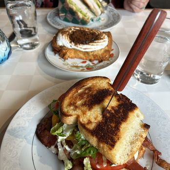 BORAGE - Updated November 2024 - 301 Photos & 80 Reviews - 1609 N ...