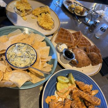 MAKERS UNION - Updated March 2025 - 351 Photos & 218 Reviews - 664 ...