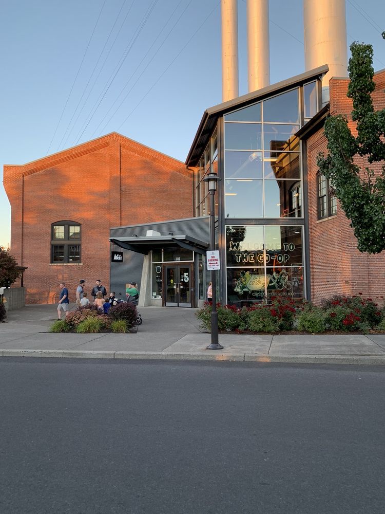 REI - Updated October 2025 - 33 Photos & 80 Reviews - 380 SW Powerhouse ...