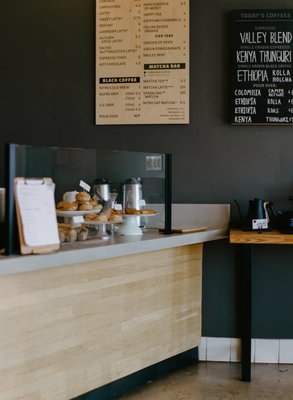 HOUSE ROOTS COFFEE - Updated December 2025 - 970 Photos & 929 Reviews ...