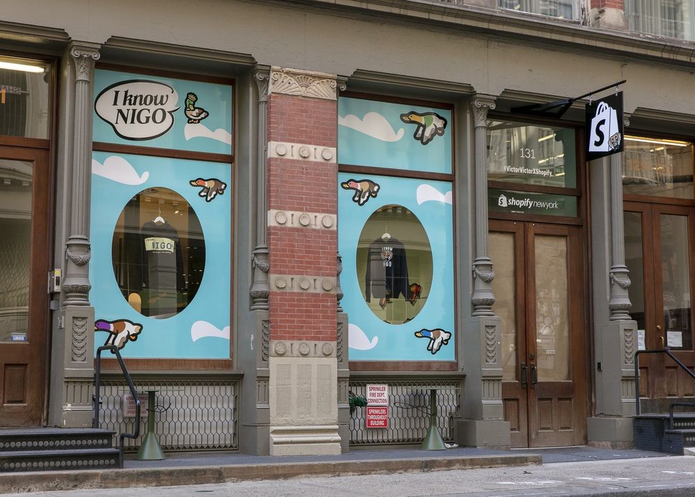 AUDREY SIGNS - Updated October 2025 - 36 Photos - 600 W 57th St, New ...