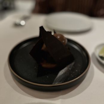 MONARQUE - Updated December 2024 - 738 Photos & 223 Reviews - 406 Rue ...