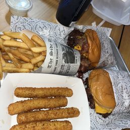 SMASH BROS BURGERS - Updated October 2025 - 154 Photos & 110 Reviews ...