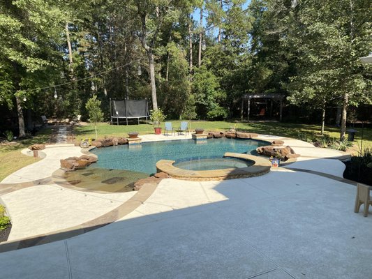 SPRING POOLS - Updated October 2025 - 21 Photos - 62 Smokestone Dr ...