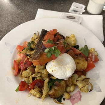 MAVEN - Updated August 2025 - 197 Photos & 116 Reviews - 1006 17 Ave Sw ...