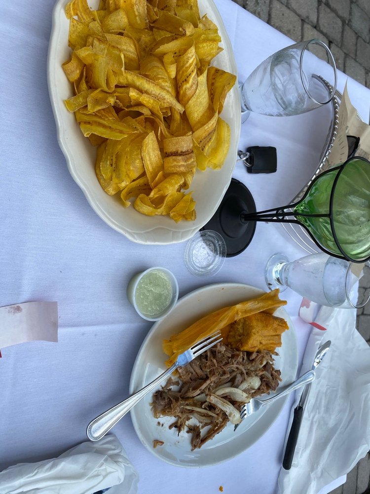 LA GIRALDILLA RESTAURANT - Updated February 2025 - 55 Photos & 61 ...