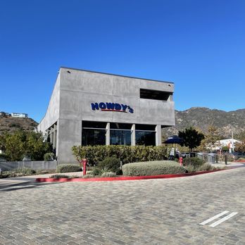 HOWDY’S SONRISA CAFE - 192 Photos & 193 Reviews - 23401 Civic Center ...