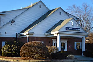 MIDDLESEX SAVINGS BANK - Updated December 2025 - 81 Main St, Medway ...