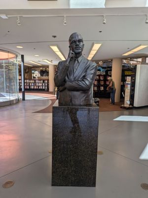 VALENCIA PARK - MALCOLM X LIBRARY - Updated October 2025 - 93 Photos ...