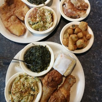 THE CLOCK - Updated January 2026 - 18 Photos & 33 Reviews - 105 ...