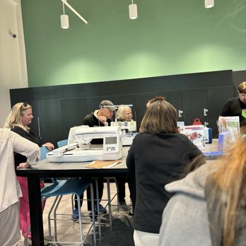 HUSSEY MAYFIELD MEMORIAL PUBLIC LIBRARY - Updated December 2025 - 50 ...