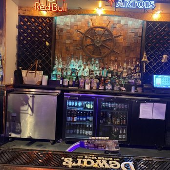 RED HOOK - Updated December 2025 - 64 Photos & 88 Reviews - 2844 New ...