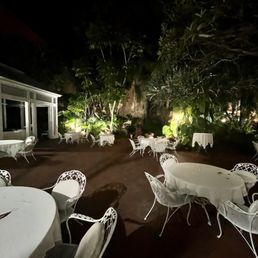 THE VERANDA - Updated April 2026 - 262 Photos & 284 Reviews - 2122 ...