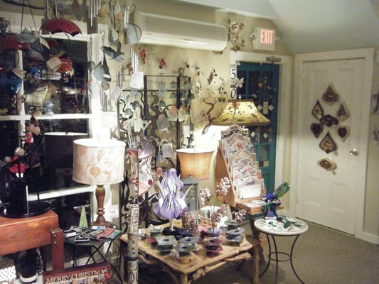 YES GALLERY - Updated August 2024 - 35 Photos - 17 Brown St, Wickford ...