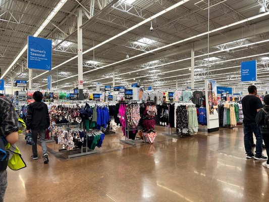 WALMART SUPERCENTER - Updated January 2026 - 189 Photos & 348 Reviews ...