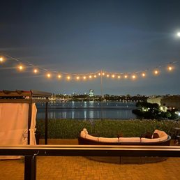 DE NOVO EUROPEAN PUB - Updated May 2025 - 882 Photos & 397 Reviews ...