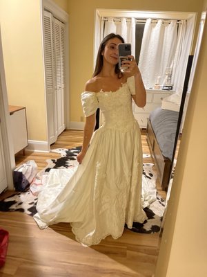 SHIRLEY’S DESIGNS & ALTERATIONS - Updated June 2024 - 123 Photos & 194 ...