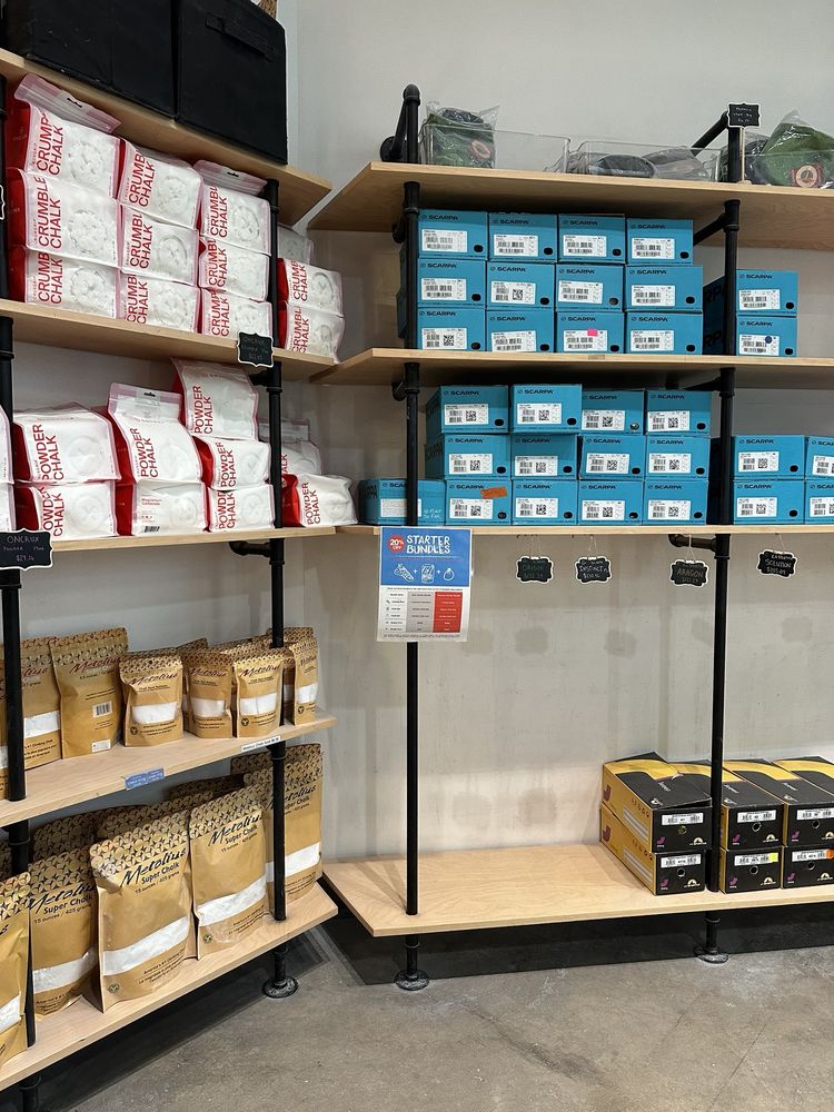 FIRST ASCENT BLOCK 37 - Updated December 2025 - 38 Photos & 24 Reviews ...