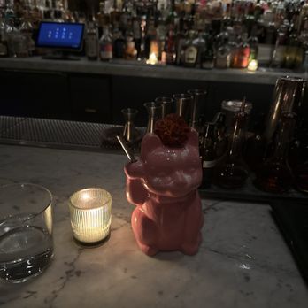 FLORA ROOM - Updated August 2025 - 158 Photos & 74 Reviews - 200 N 1st ...