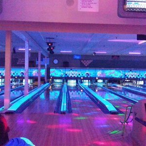 BONWOOD BOWL - Updated January 2026 - 55 Photos & 116 Reviews - 2500 S ...