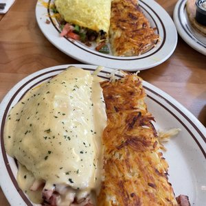 JAKE’S DINER 【98 Photos & 198 Reviews】 2210 NE Hwy 20, Bend, Oregon - American (Traditional ...