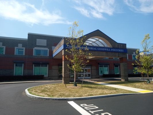 THE GOODWILL STORE - Updated May 2026 - 19 Photos & 71 Reviews - 1010 ...