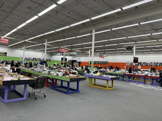 BLACK FRIDAY DAILY DEALS - Updated January 2025 - 119 Photos & 22 ...