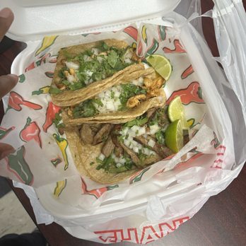 BOGA TACO - Updated June 2024 - 52 Photos & 52 Reviews - 1054 Jefferson ...