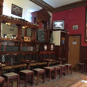 WATERLOO BAR - 3-7 Waterloo Place, Edinburgh, United Kingdom - Pubs ...