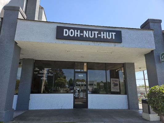 DOH-NUT-HUT - Updated December 2025 - 190 Photos & 145 Reviews - 4272 ...