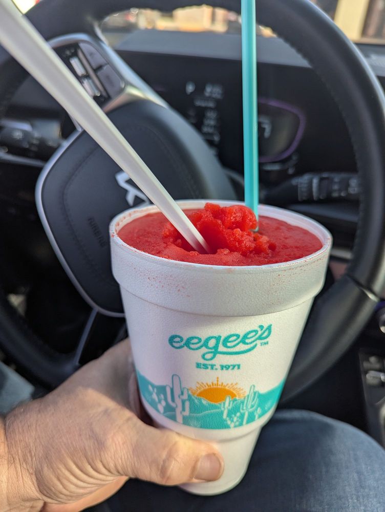 EEGEE’S - Updated October 2025 - 41 Photos & 22 Reviews - 8906 E Tanque ...