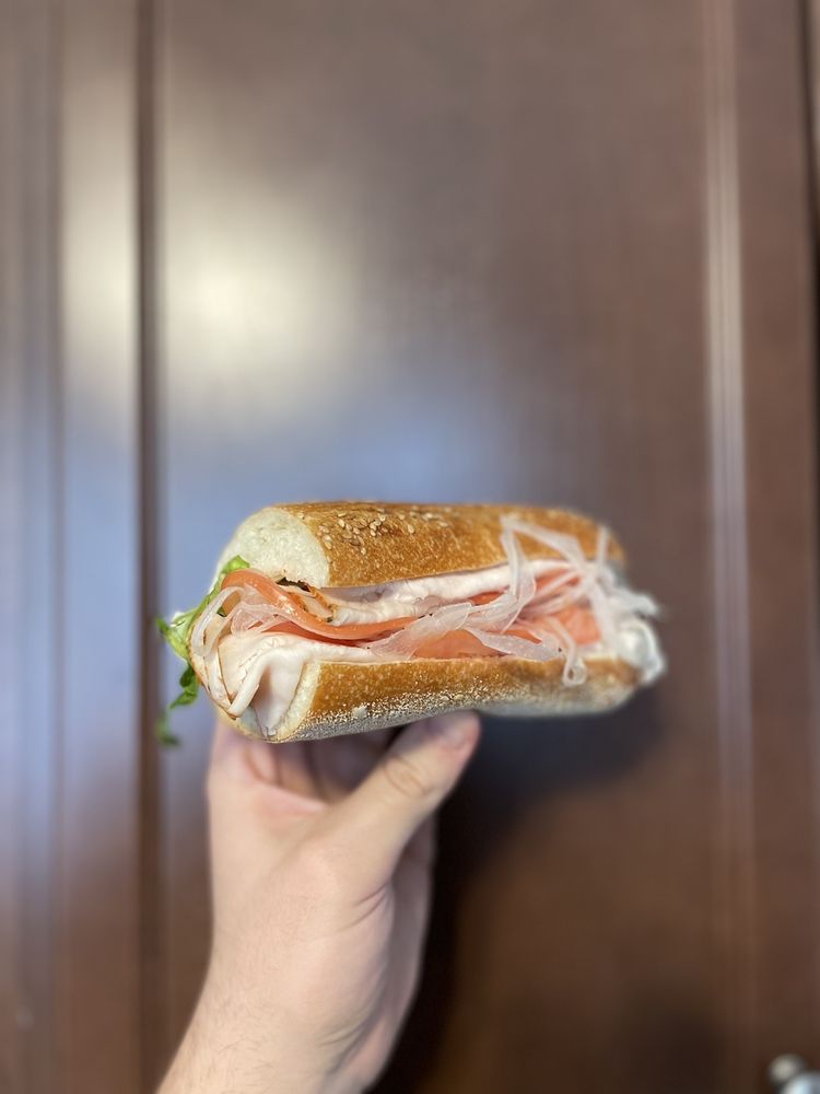 MONT CLARE DELI & MARKET - Updated March 2026 - 11 Photos & 23 Reviews ...