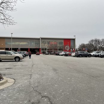 TARGET - Updated December 2025 - 62 Photos & 81 Reviews - 4120 W 95th ...