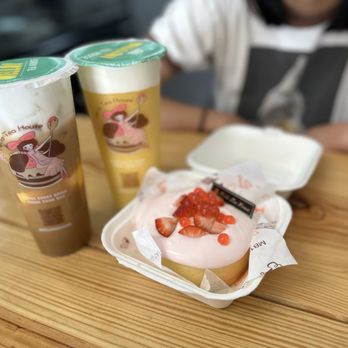 HELLO TEA HOUSE - Updated October 2025 - 44 Photos & 43 Reviews - 722 S ...