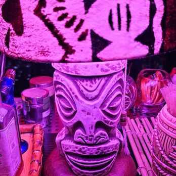 KAONA ROOM - Updated June 2024 - 39 Photos & 14 Reviews - 1600 NE 1st ...